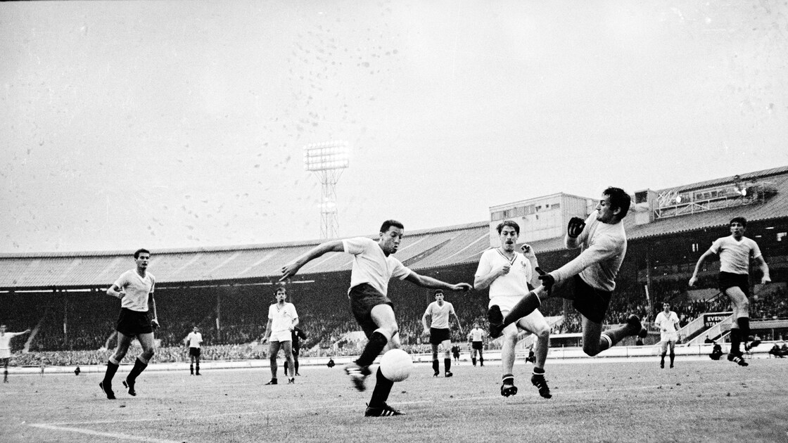 Mira repeticiones y highlights de la Copa Mundial de la FIFA 1966™ en FIFA+