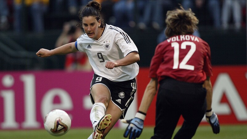 Birgit Prinz Goal 80' | Germany v Russia | FIFA Women's World Cup USA 2003™
