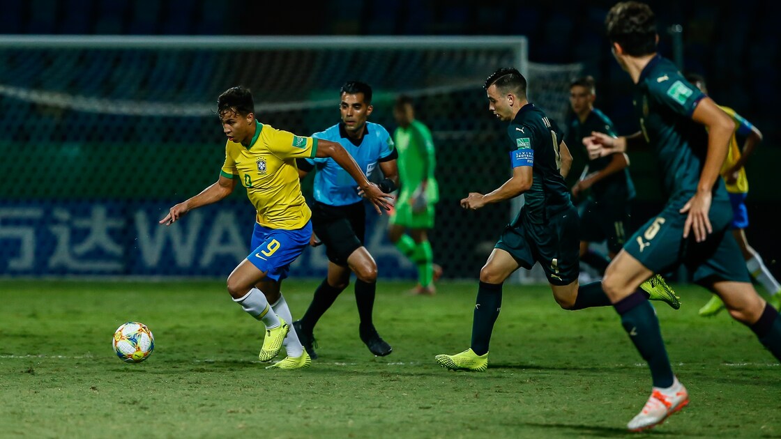Italy v Brazil | Quarter-finals | FIFA U-17 World Cup Brazil 2019 ...