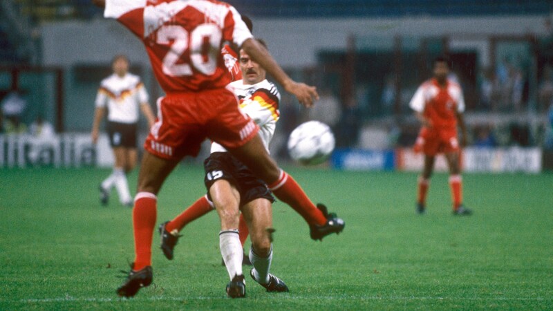 Uwe Bein Goal 58' | Germany FR vs United Arab Emirates | 1990 FIFA ...