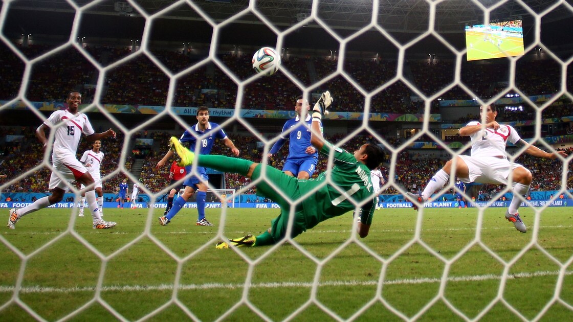 Sokratis Papastathopoulos Goal 90' | Costa Rica v Greece | 2014 FIFA ...