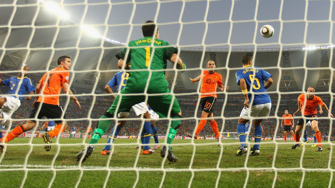 Wesley Sneijder Goal 67' | Netherlands v Brazil | 2010 FIFA World Cup ...