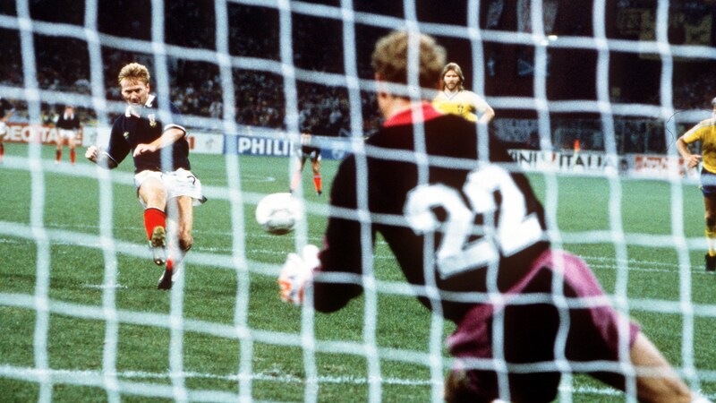 Mo Johnston Goal 81' | Sweden vs Scotland | 1990 FIFA World Cup Italy™