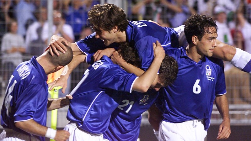 Christian Vieri Goal 75' | Italy vs Cameroon | 1998 FIFA World Cup France™