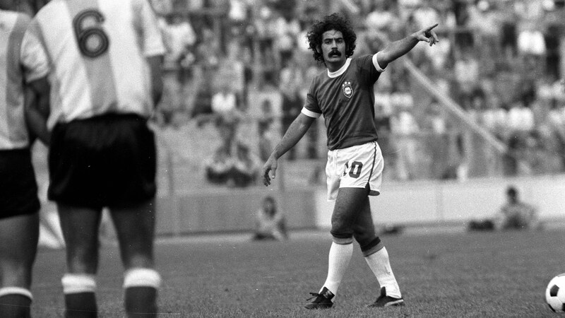 Roberto Rivelino Goal 32' | Argentina vs Brazil | 1974 FIFA World Cup ...