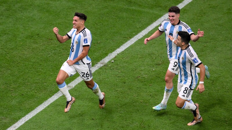 Nahuel Molina Goal 35' | Netherlands v Argentina | FIFA World Cup Qatar ...