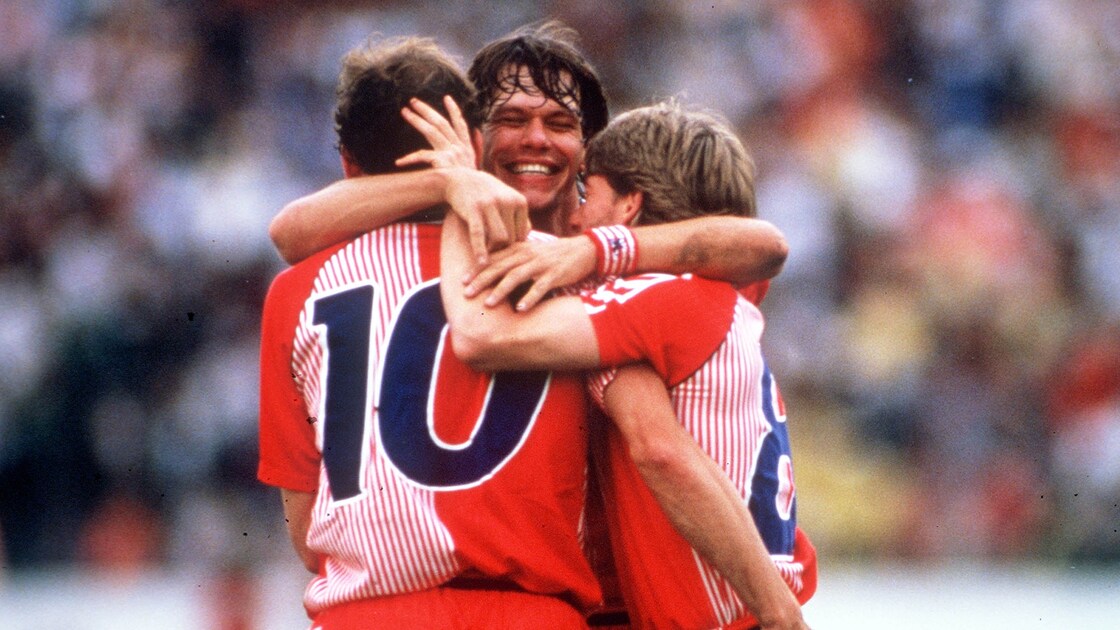 Preben Elkjær Larsen Goal 67' | Denmark vs Uruguay | 1986 FIFA World ...
