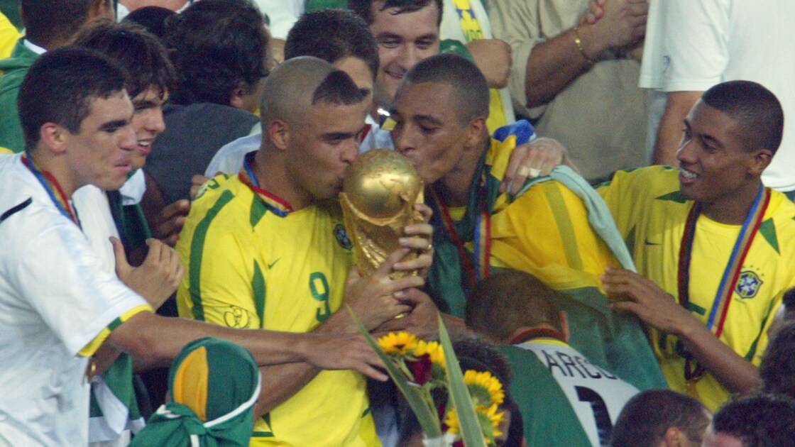 Mira los highlights de la Copa Mundial de la FIFA 2002™ gratis en FIFA+
